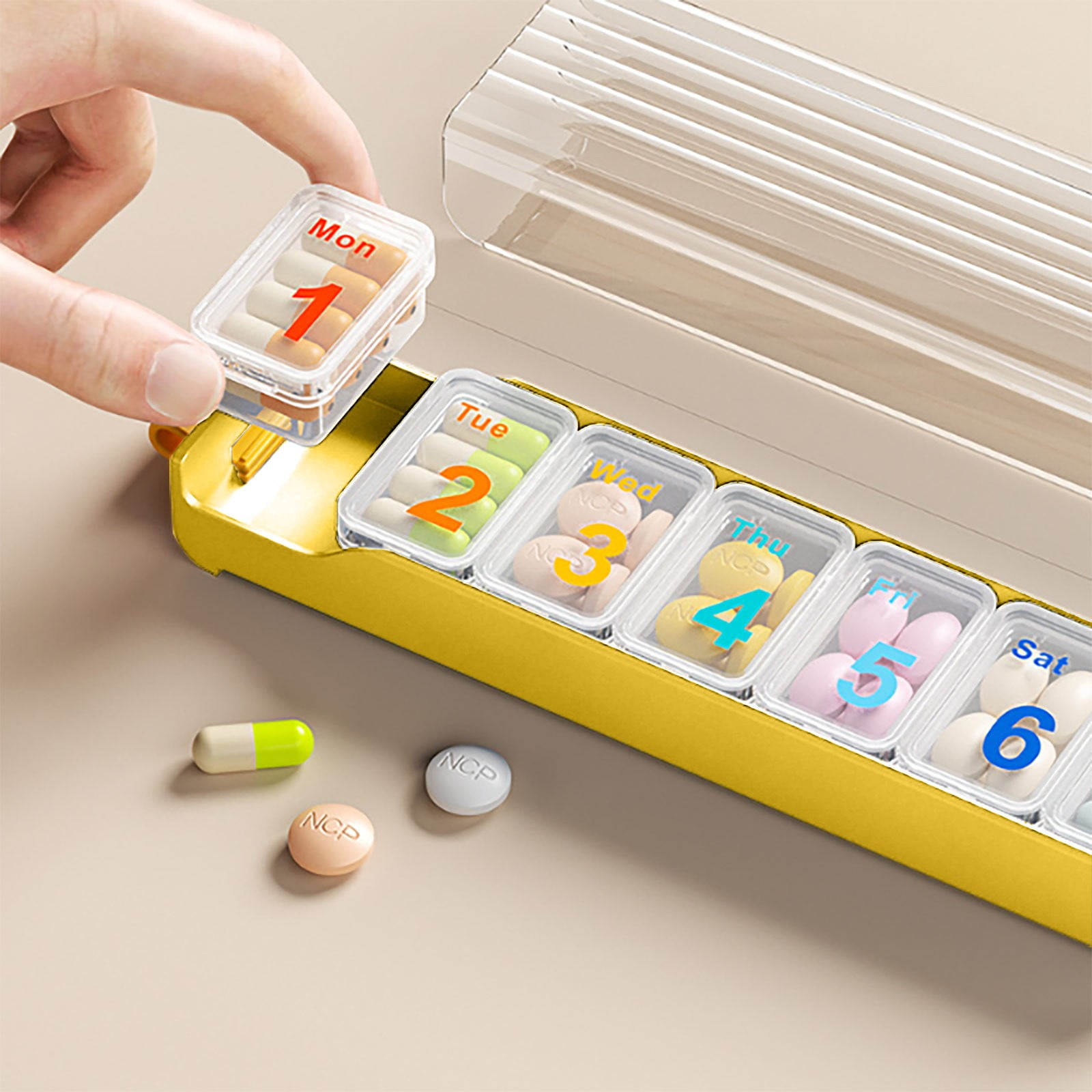 Portable 7 Day Storage Box With Partitioned Compartments For Daily And ...