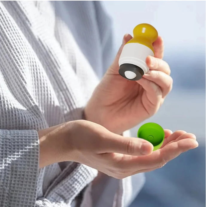 Portable Applicator Can Be Filled With Sunscreen And Lotion Sponge ...