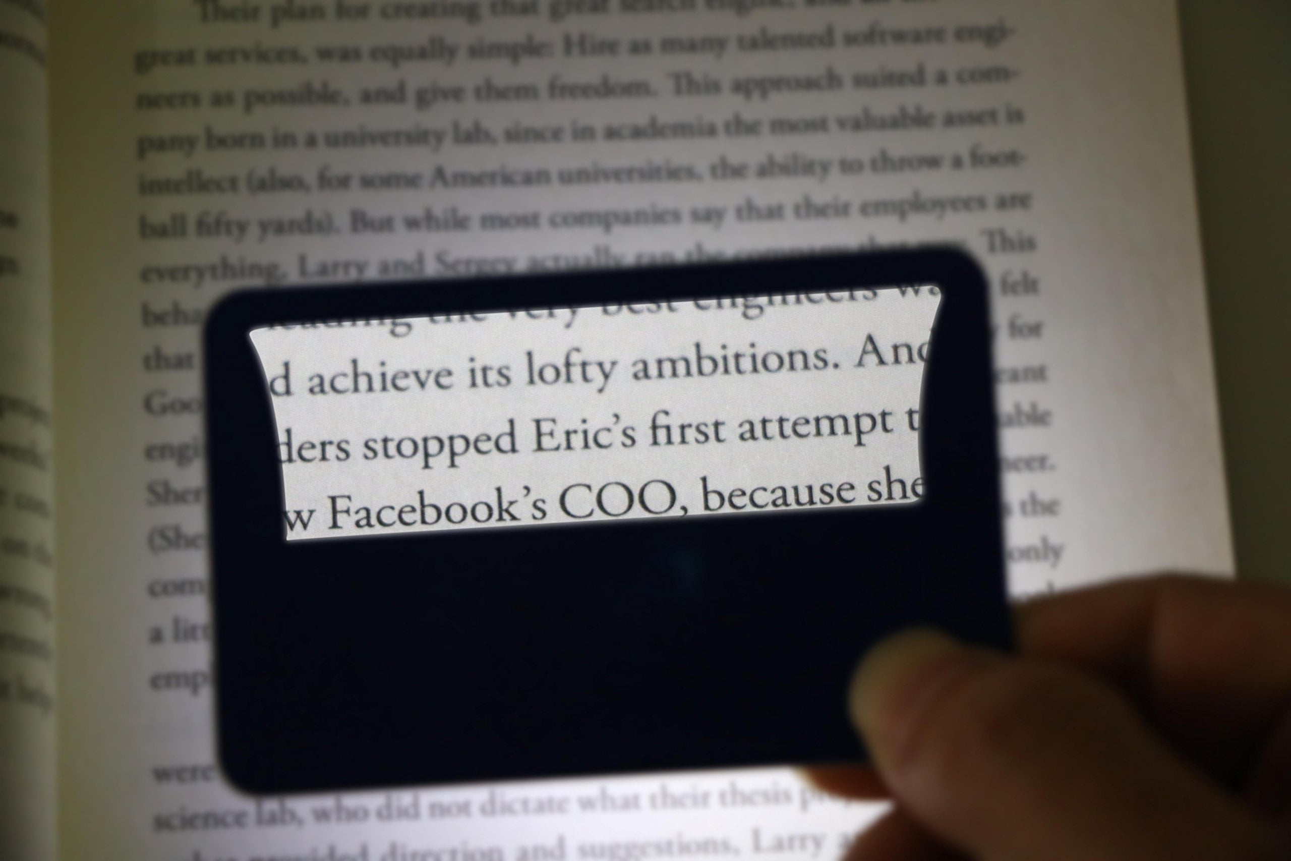 Portable Card Sized Magnifiers Built-in LED Can Stick on Smart Phone ...