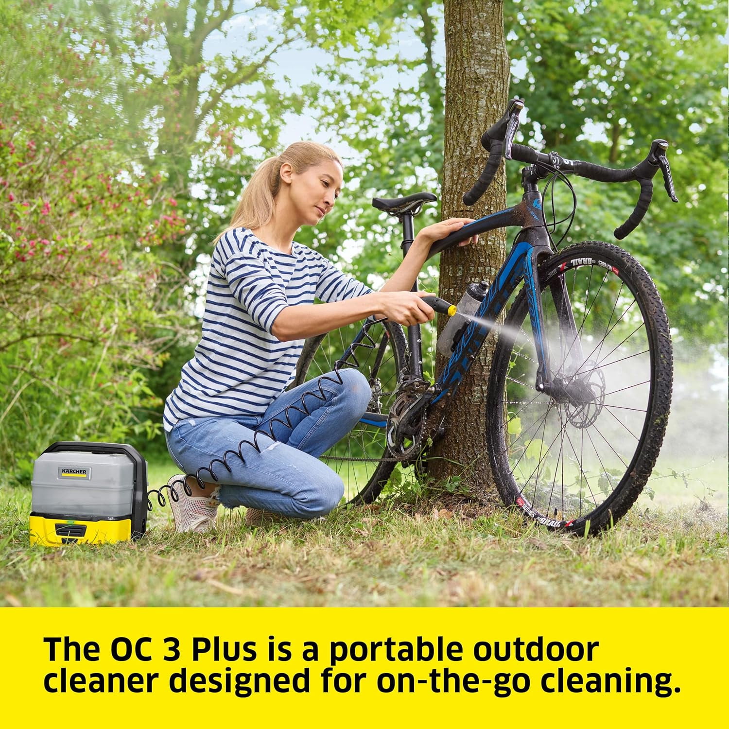Portable Outdoor Cleaner, 1.8 gal Water , Spray Gun and Hose, Battery ...