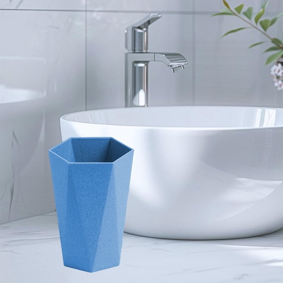 Portable Plastic Mouthwash Cup, Travel Brushing Cup Set with Lid ...