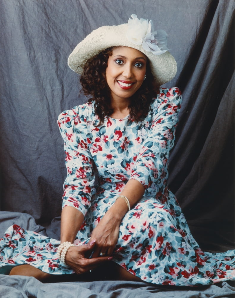 Portrait of Telma Hopkins posed in Floral Dress with Hat Photo Print (8 ...