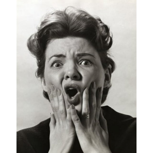 Portrait of a mid adult woman looking alarmed Poster Print (18 x 24 ...