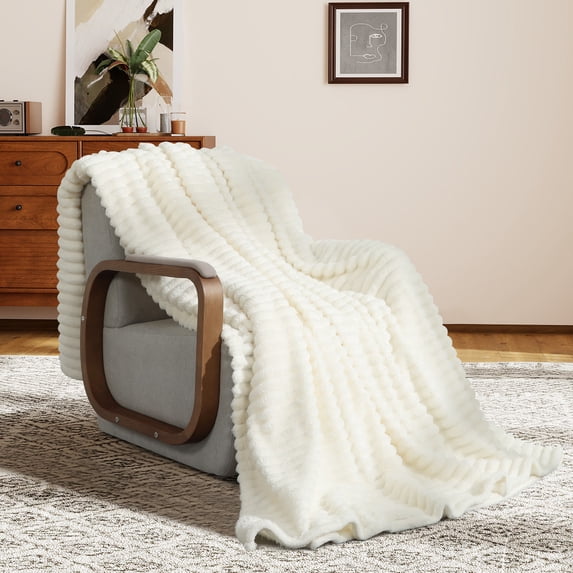 Poshby 50" x 60" Plush Throw Blanket with Soft Warm Cozy Lightweight ...