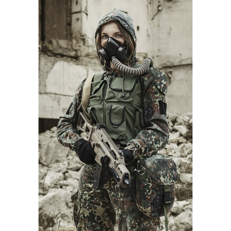Airsoft Gas Mask Loadout