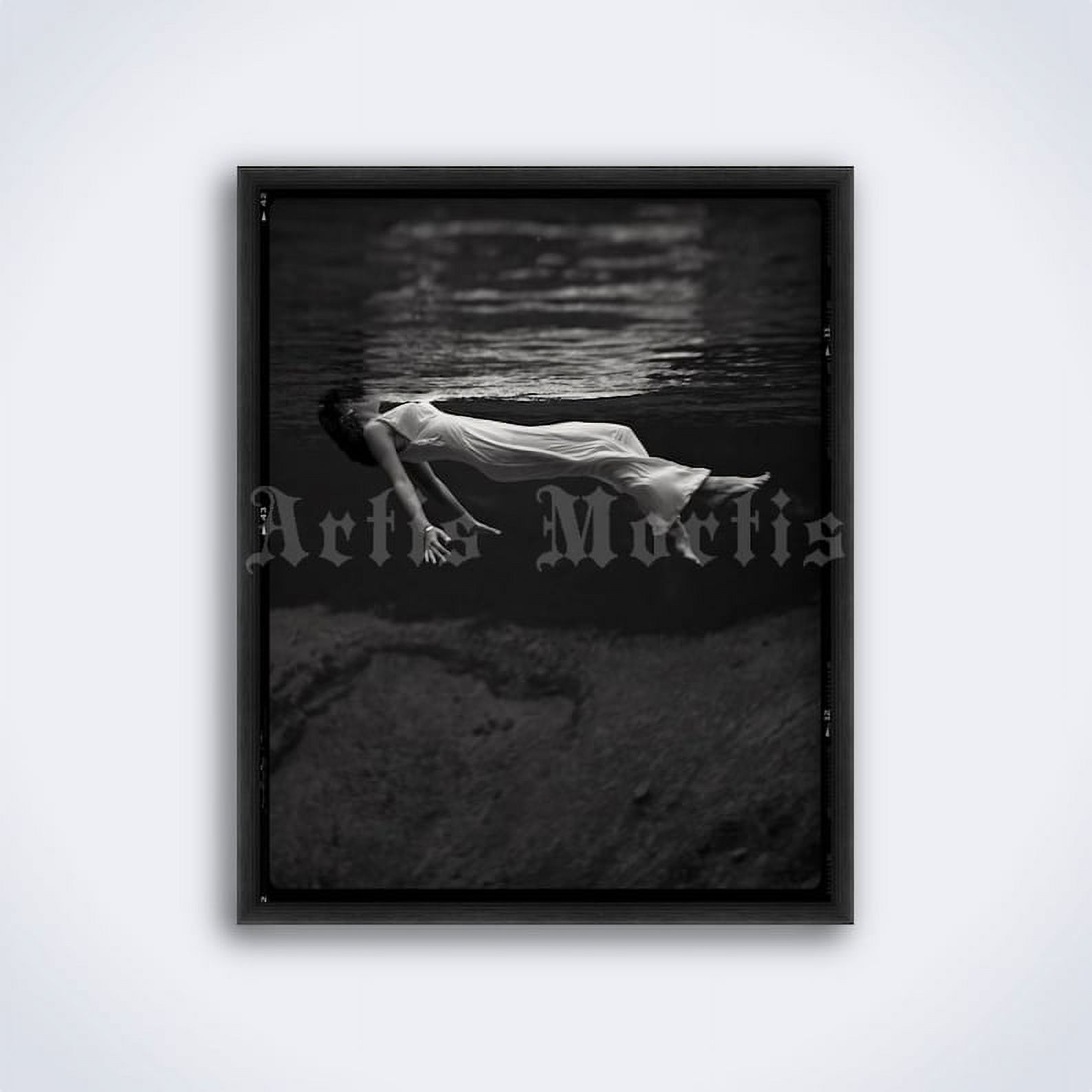 POSTER Floating woman, swimming girl vintage underwater photo, river ...