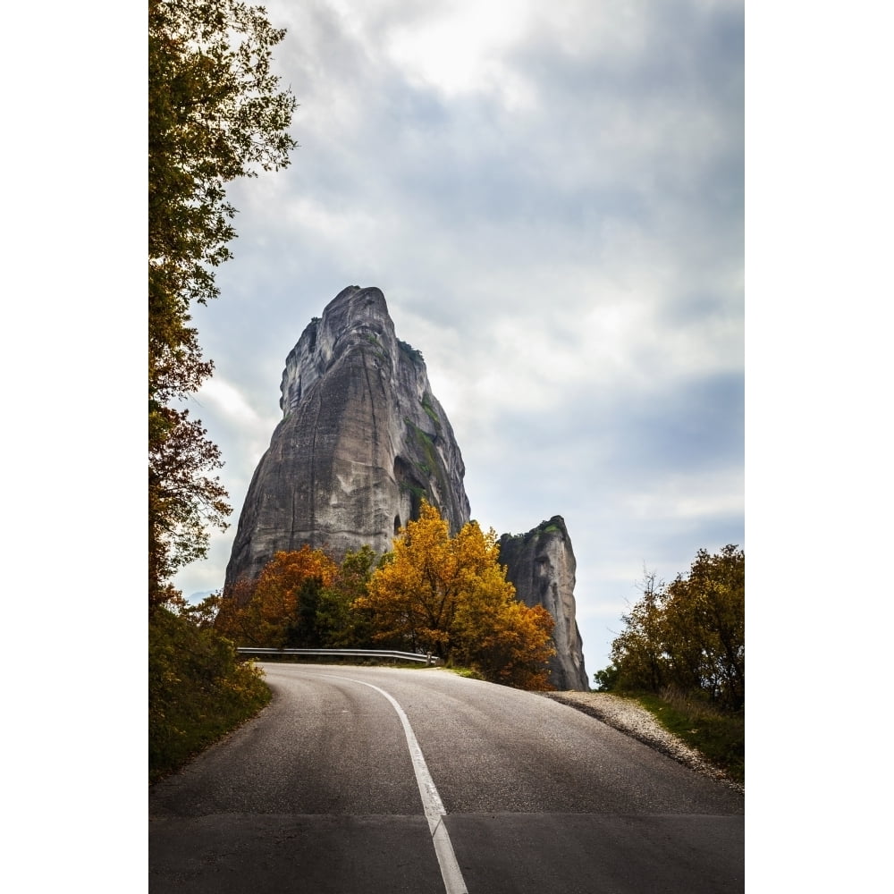 Posterazzi DPI12286694LARGE Rugged Cliffs Road & Autumn Foliage ...