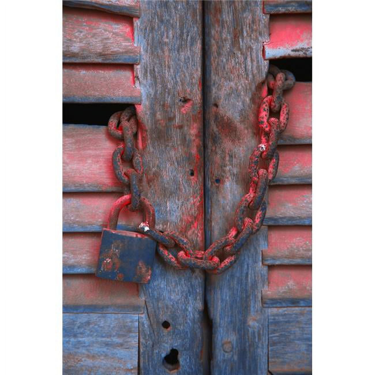 Posterazzi DPI1809472 Padlock & Chain On Wooden Door Poster Print by ...