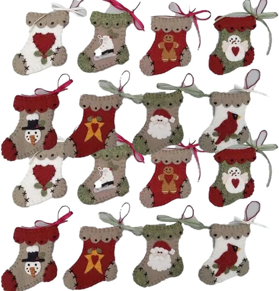 Pre-Cut Wool Blend Felt Holiday Hearts Ornament Kit, Christmas Craft ...