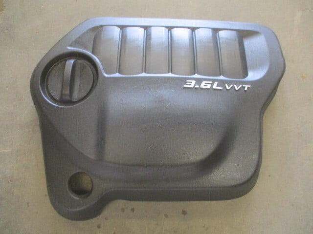 Pre-Owned 12 13 14 Chrysler 200 2.4L Engine Cover 140K OEM LKQ - Verify ...