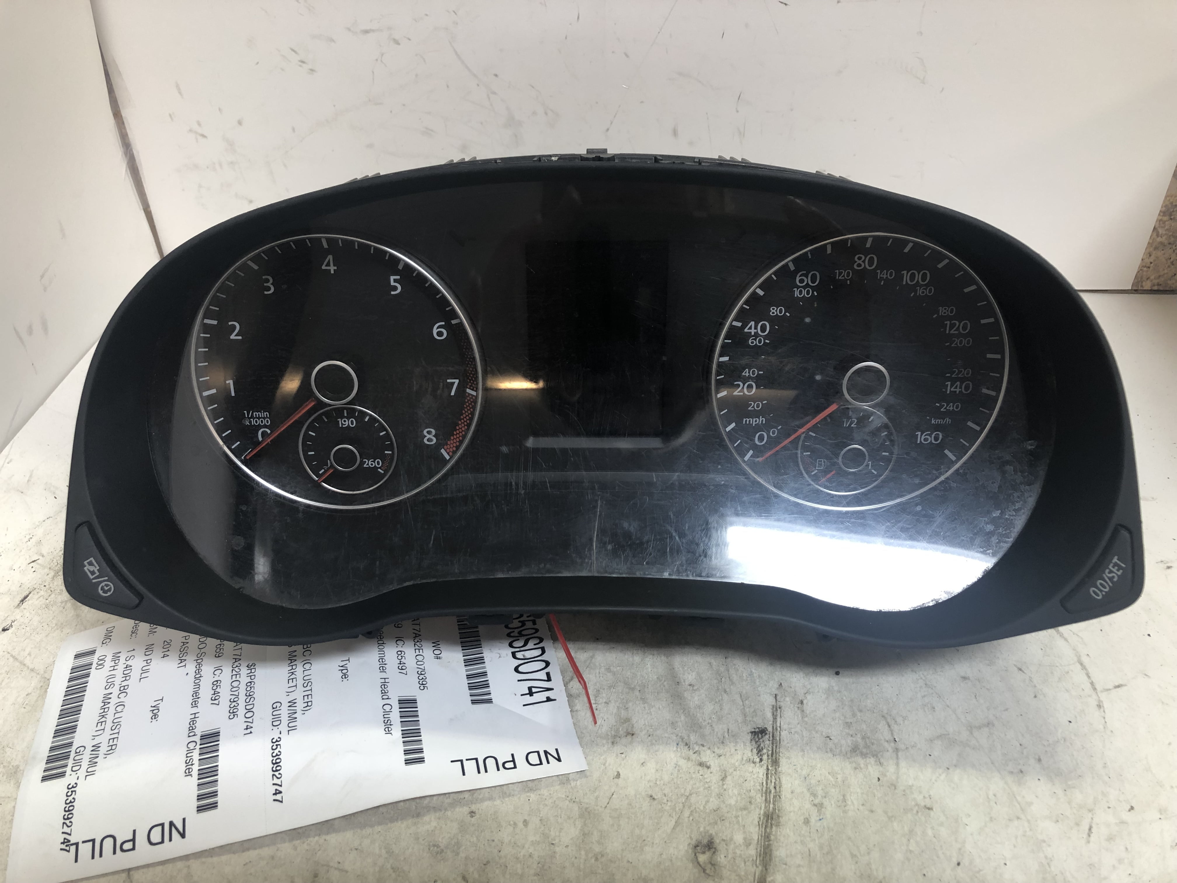 Pre-Owned 13-14 Volkswagen Passat Speedometer Speedo Head Cluster 138k ...