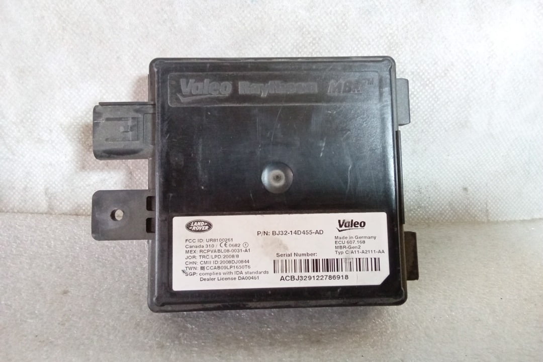 Pre-Owned 2013 Range Rover Evoque Rear Bumper Mounted BSA Radar Unit ...