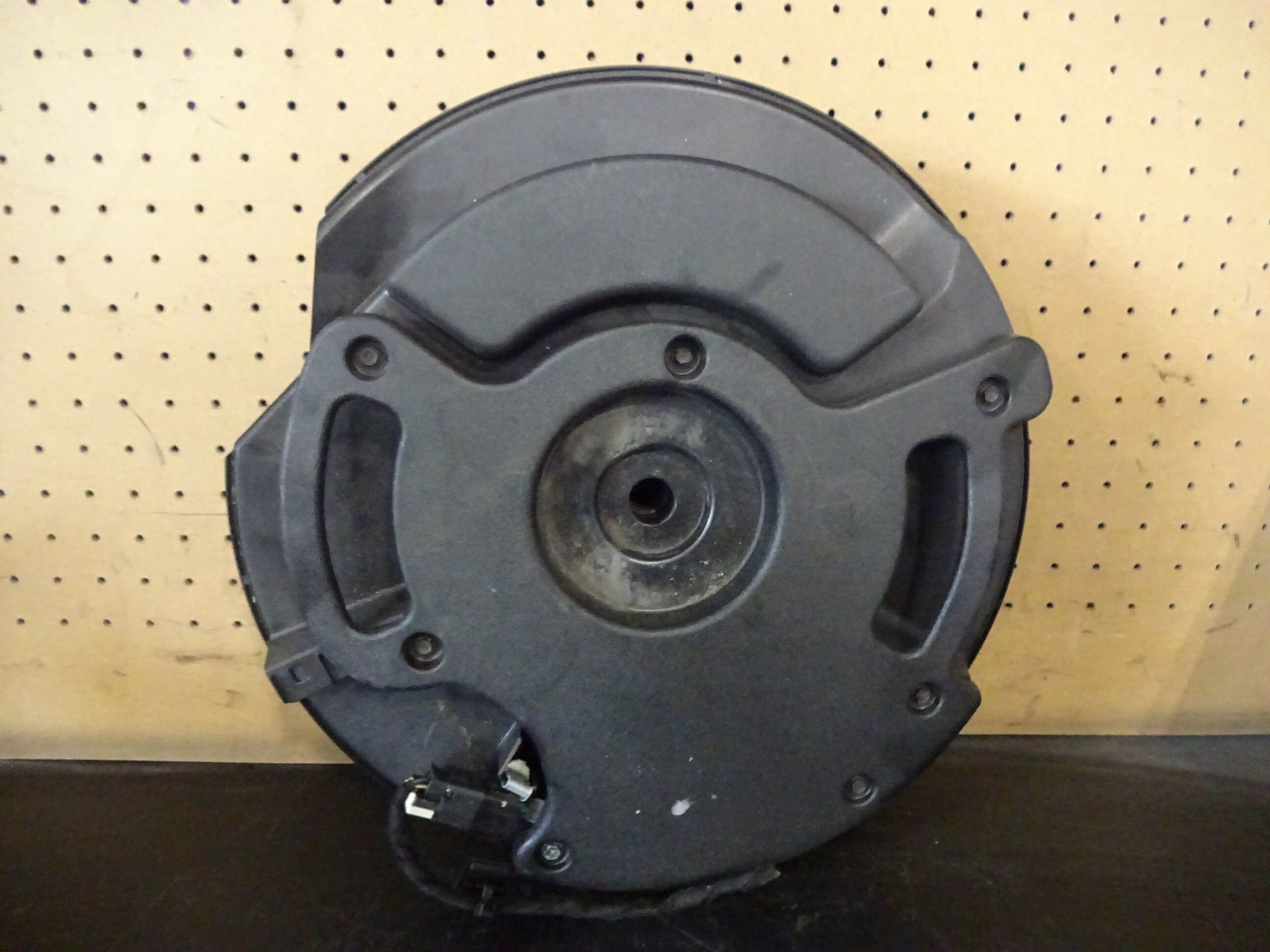 Pre-Owned 2014 Buick Encore Rear Spare Tire Mounted Subwoofer OEM ...