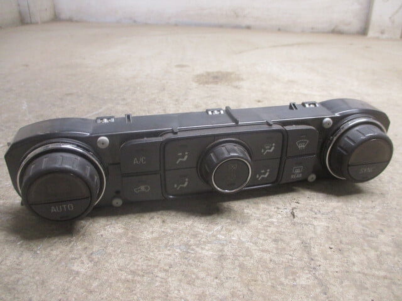 Pre-Owned Chevrolet Silverado 1500 2500 Automatic Climate AC Heater ...