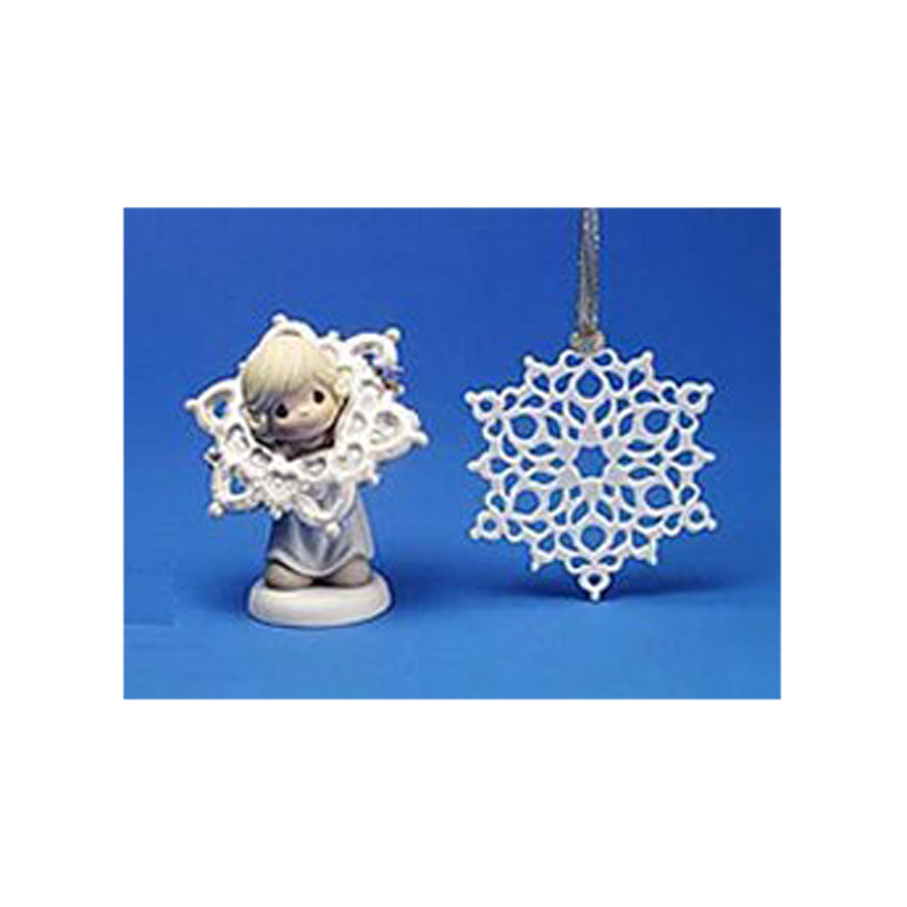 Precious Moments Figurine: 104781 There's Sno-One Quite Like You (4 ...