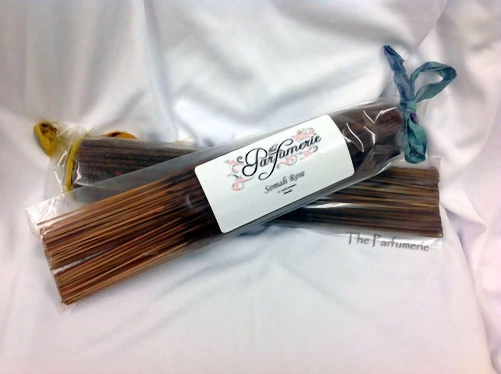 Premium Incense 11 Inch Hand Dipped 100 Stick Bundle - Somali Rose ...