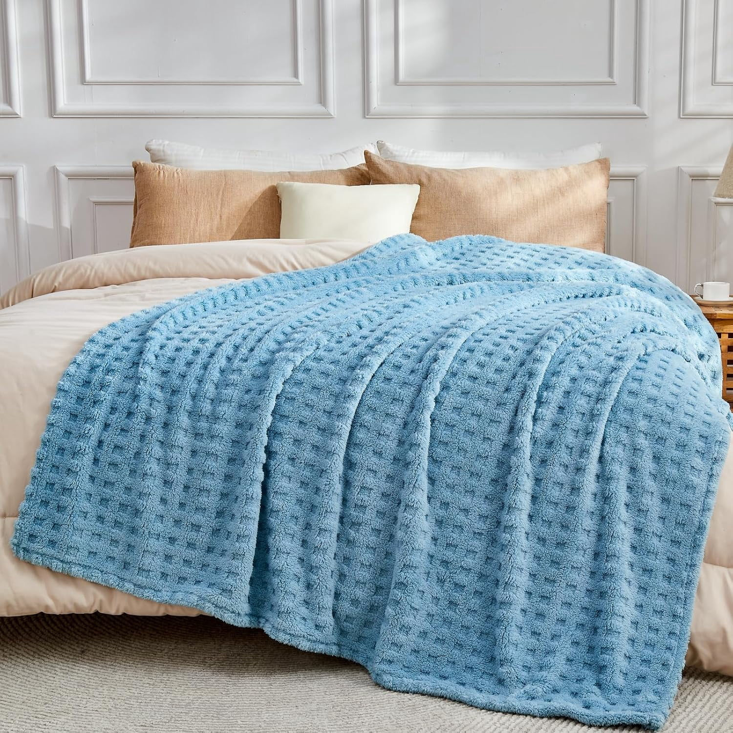 Premium Super Soft Blue Queen Blanket Silky Flannel Fleece 3D Waffle ...