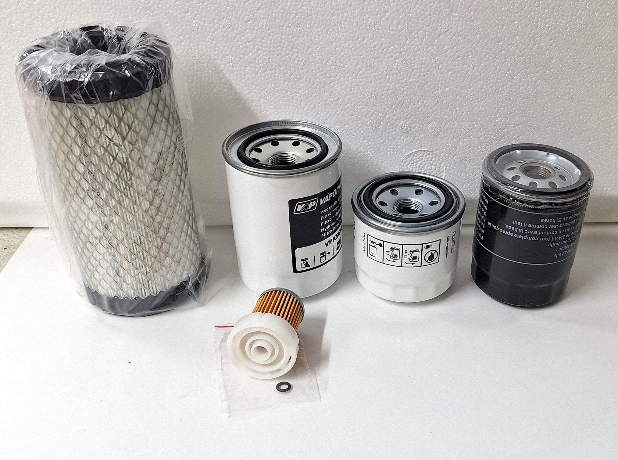 Premium Tractor Filter Maintenance Service Kit Fits Kubota B7800 ...