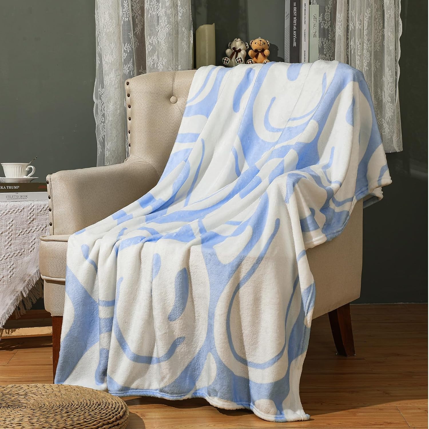 Preppy Throw Blanket Pink Smile Face Blanket Cute Flannel Soft Blanket ...