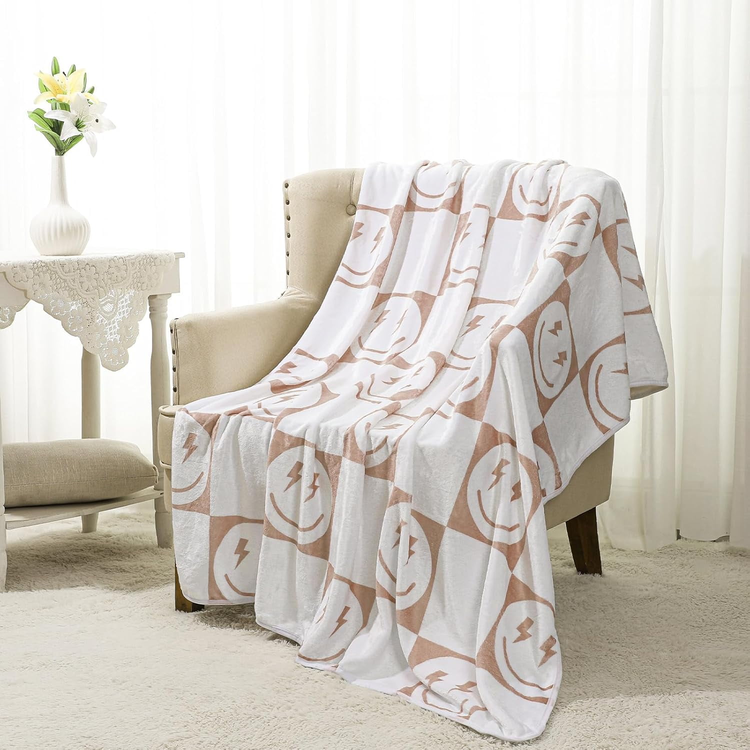 Preppy Throw Blanket Smile Face Checkerboard Throw Blankets Cute ...