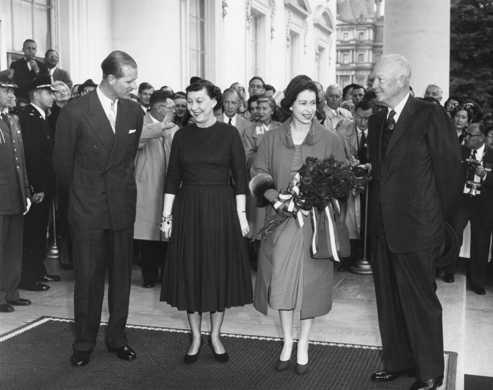 President And Mamie Eisenhower Welcome Queen Elizabeth Ii And Prince ...