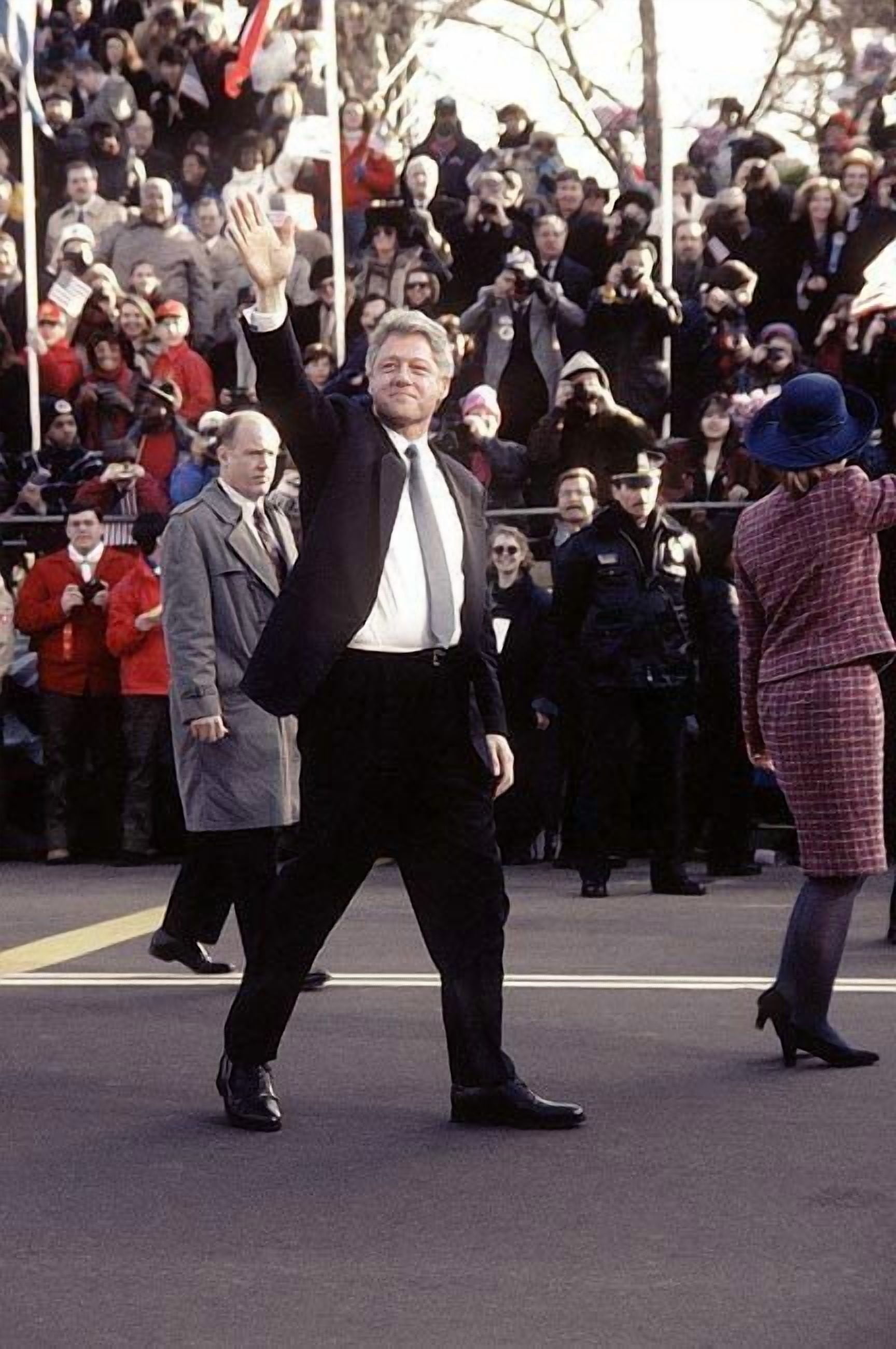 President Bill Clinton at Inaugural Parade 1997 - Style A - 20x30 Inch ...
