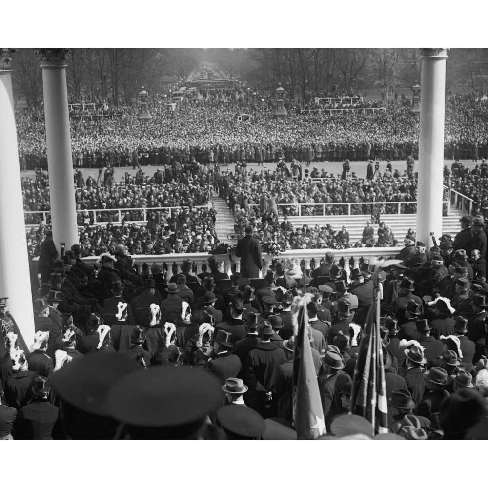 President Calvin Coolidge Giving His Inaugural Address At The Us ...