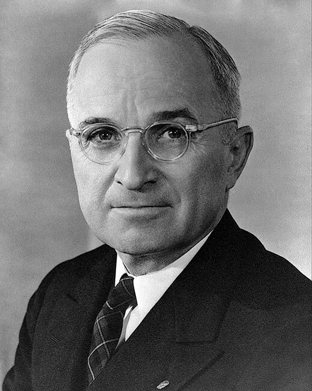 President Harry S. Truman Portrait - 24x36 Inch Laminated Poster ...