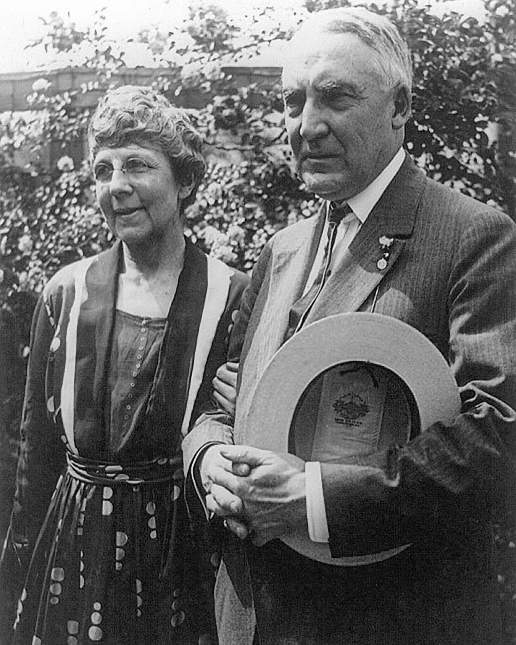 President Warren Harding & 1st Lady White House - 20x30 Inch Laminated ...
