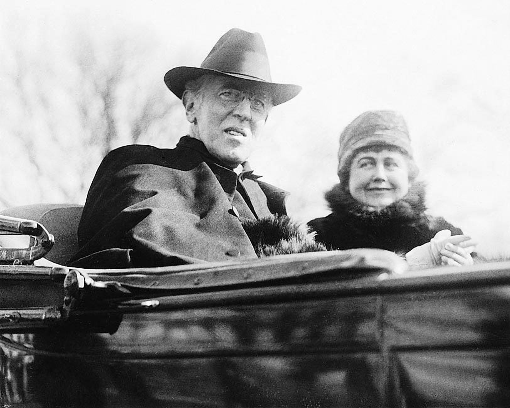 President Woodrow Wilson Automobile Portrait - 24x36 Inch Glossy ...