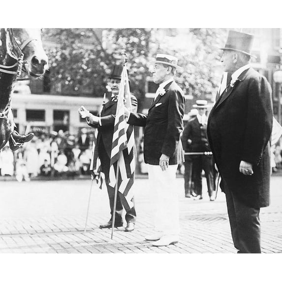 President Woodrow Wilson & US Flag Parade - Style AQ - 24x36 Inch ...