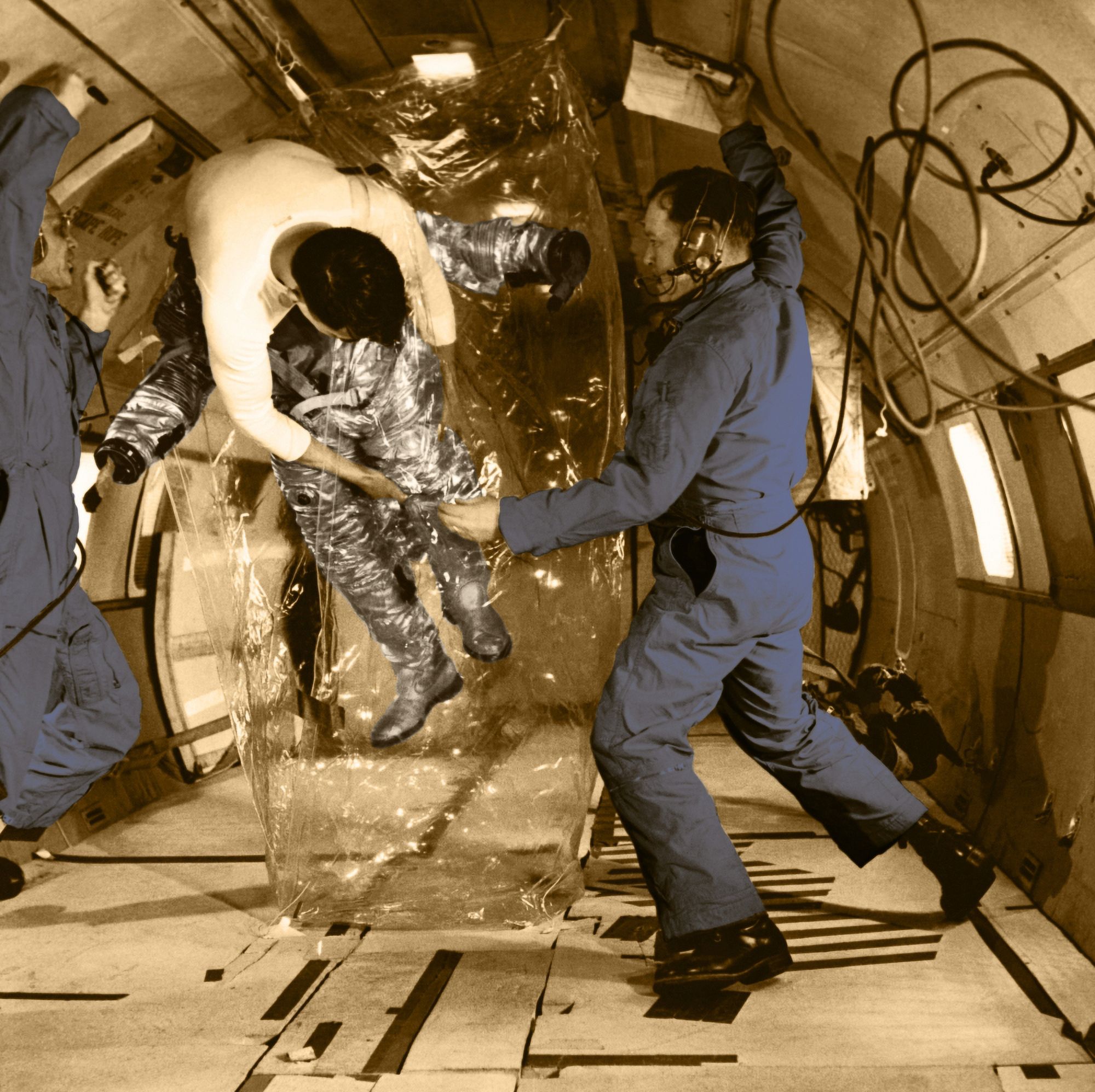 Pressurization Test, Apollo Program Poster Print by Science Source (18 ...