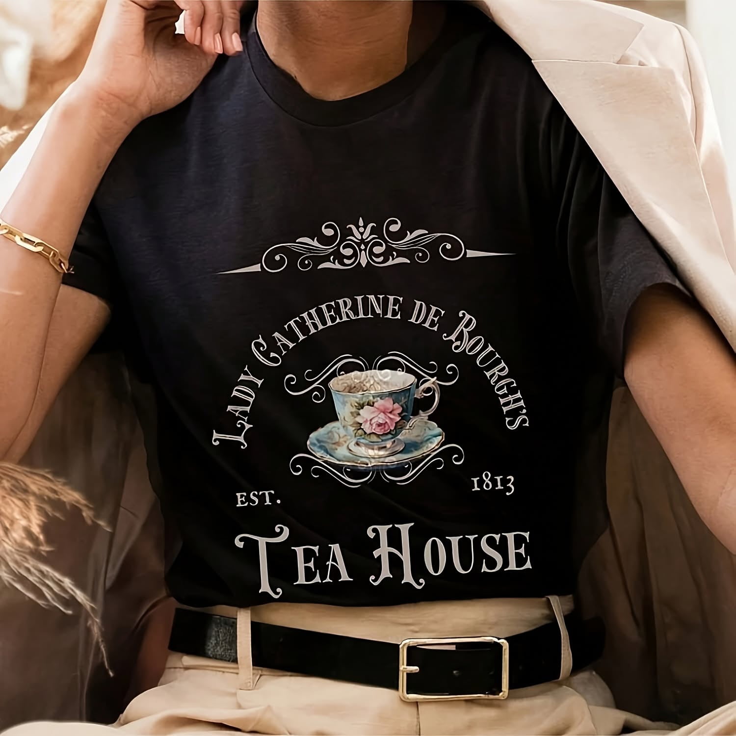 Pride And Prejudice S1Hirt Lady therine De B1Ourgh Reading S1Hirt Jane ...