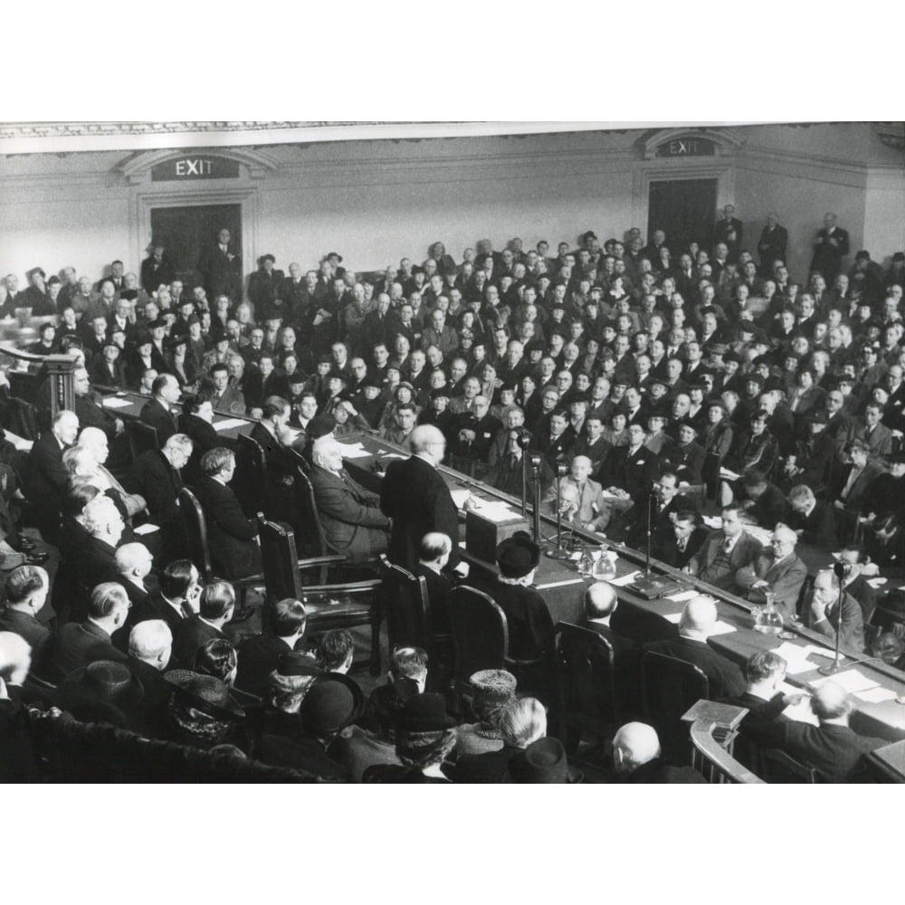 Prime Minister Winston Churchill Addressing The Meeting Of The ...