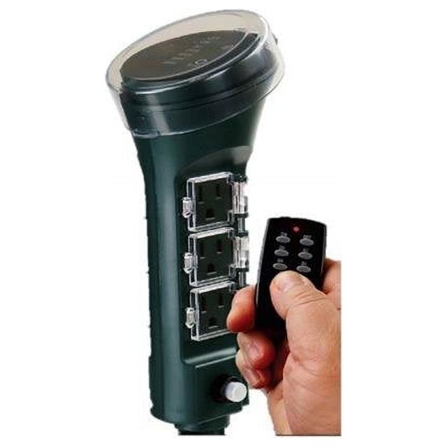 Prime Wire & Cable 3001326 125V Outdoor 6 Outlet Photocell Power Stake ...