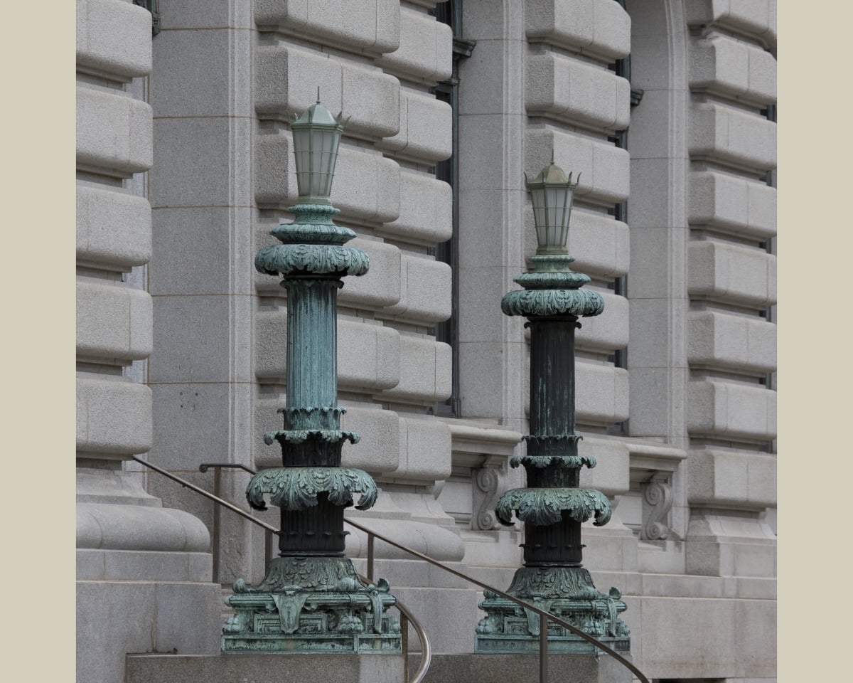 Print: 3rd Street Light Fixtures, Howard M. Metzenbaum U.S. Courthouse ...