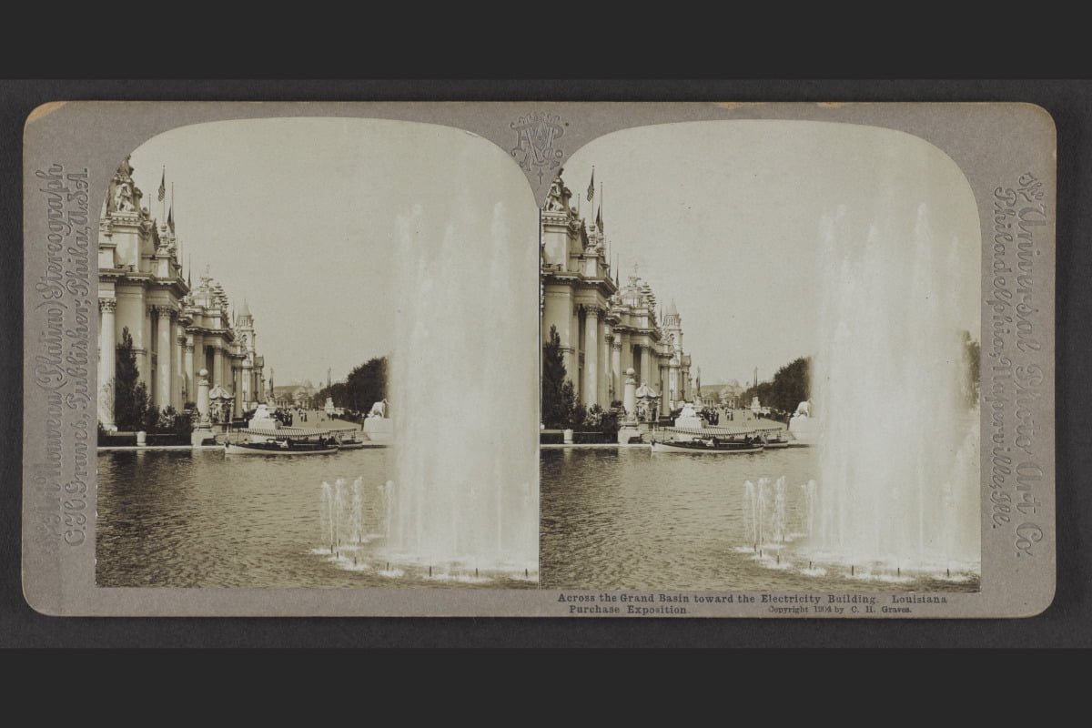 Print: Across The Grand Basin Toward The Electricity Building ...