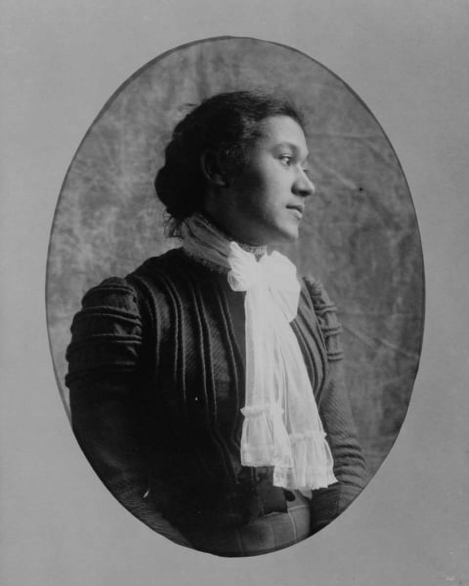Print: African American Woman, Facing Right, View 7, 1899 - Walmart.com