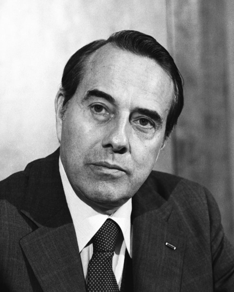 Print: Bob Dole, 1982 - Walmart.com