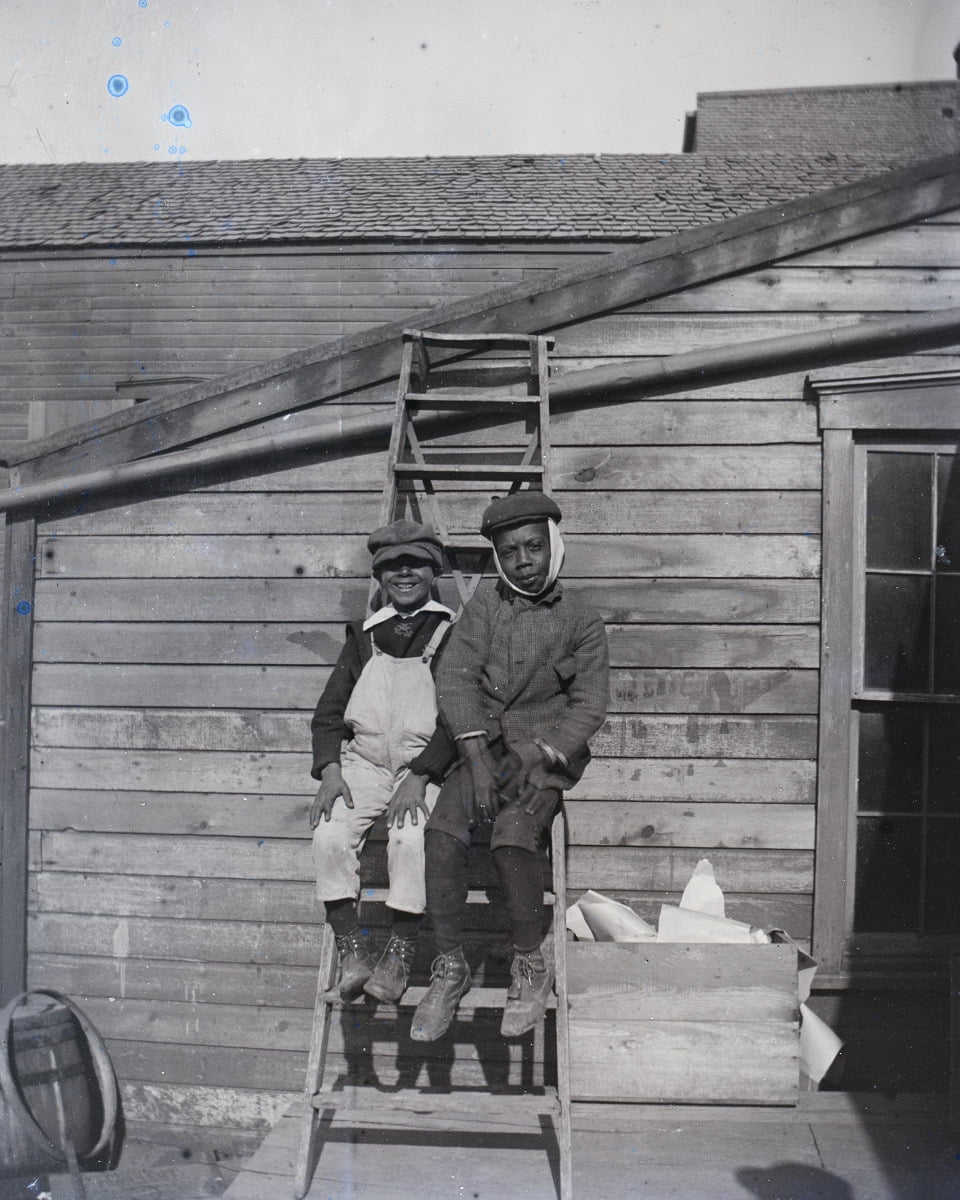 Print: Clarence Grandpa Liv And Alonzo Teddy Tucker Behind The Wright ...