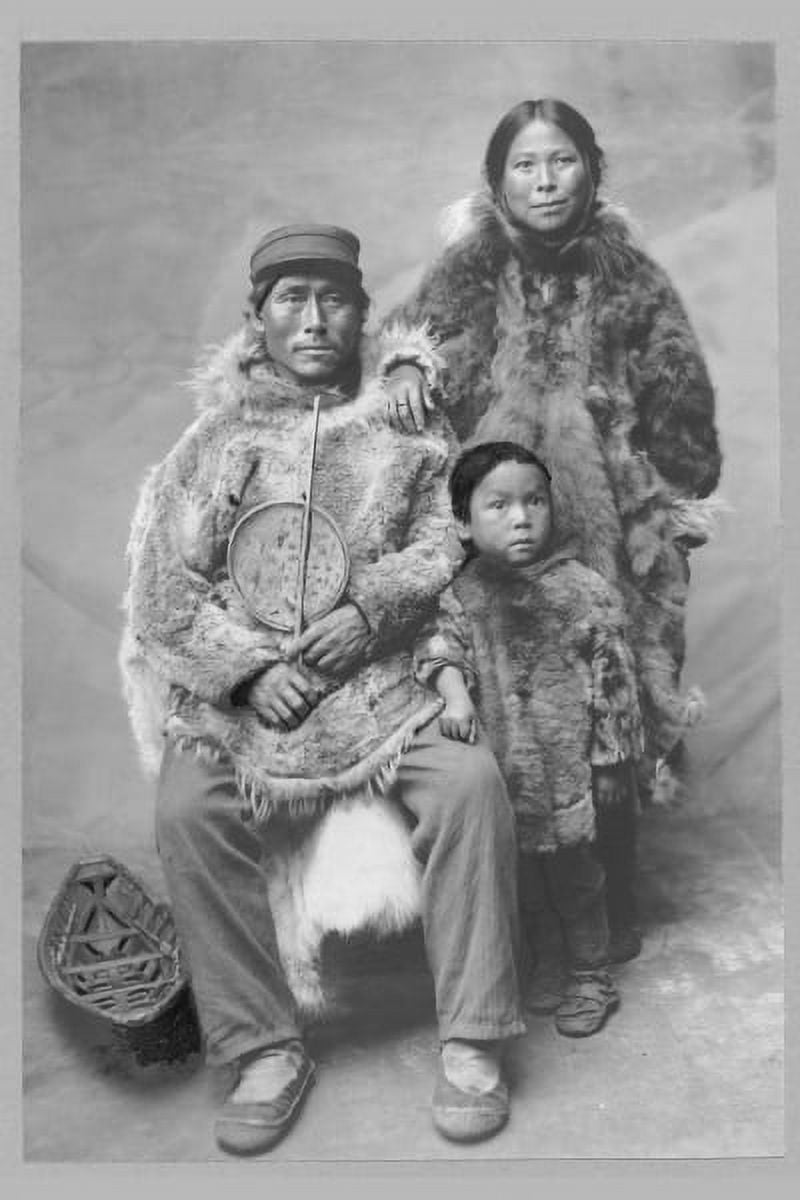 Print: Eskimo Family, circa 1900 - Walmart.com
