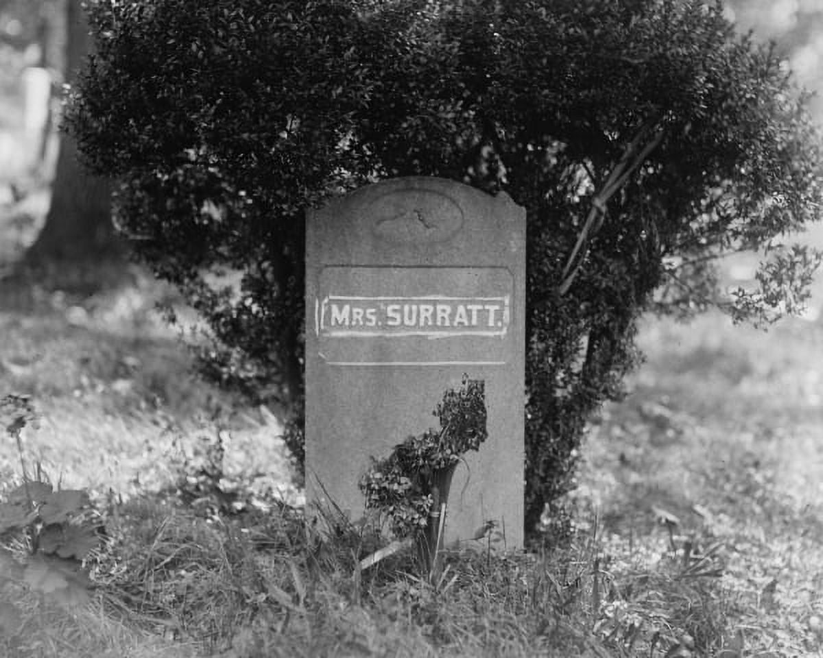 Print: Mrs. Surratt's Grave - Walmart.com