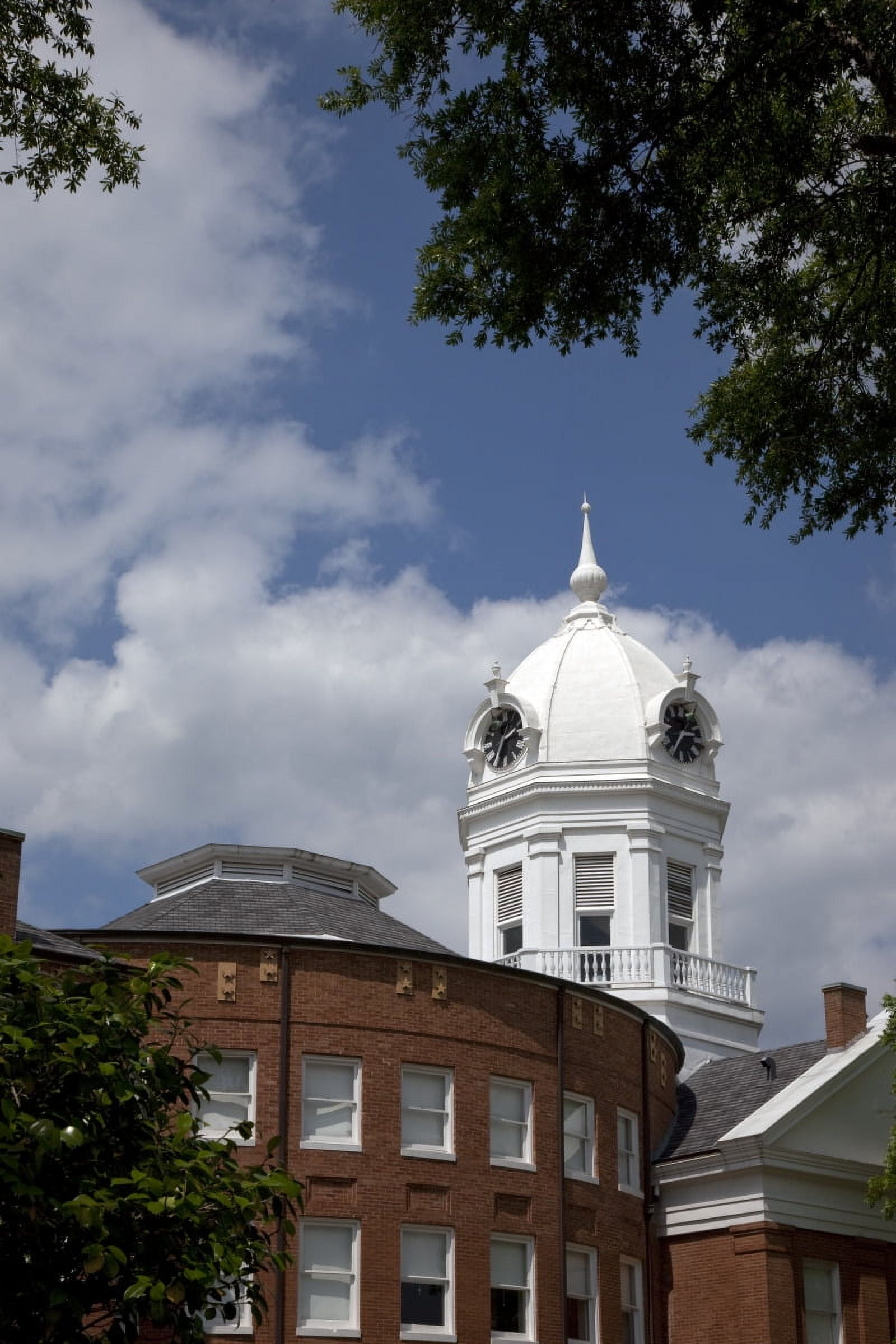 Print: Old Courthouse Museum, Monroeville, Alabama, 2010 - Walmart.com