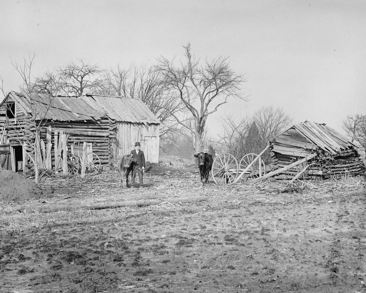 Print: Old House In, circa 1918 - Walmart.com