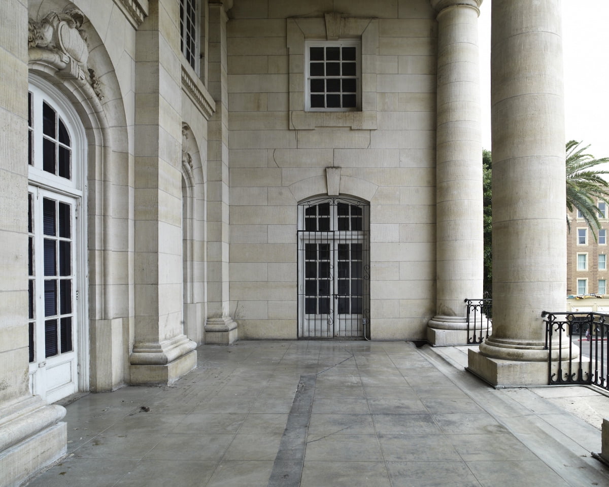 Print: Porch, U.S. Post Office And Courthouse, Laredo, Texas, 2007 ...