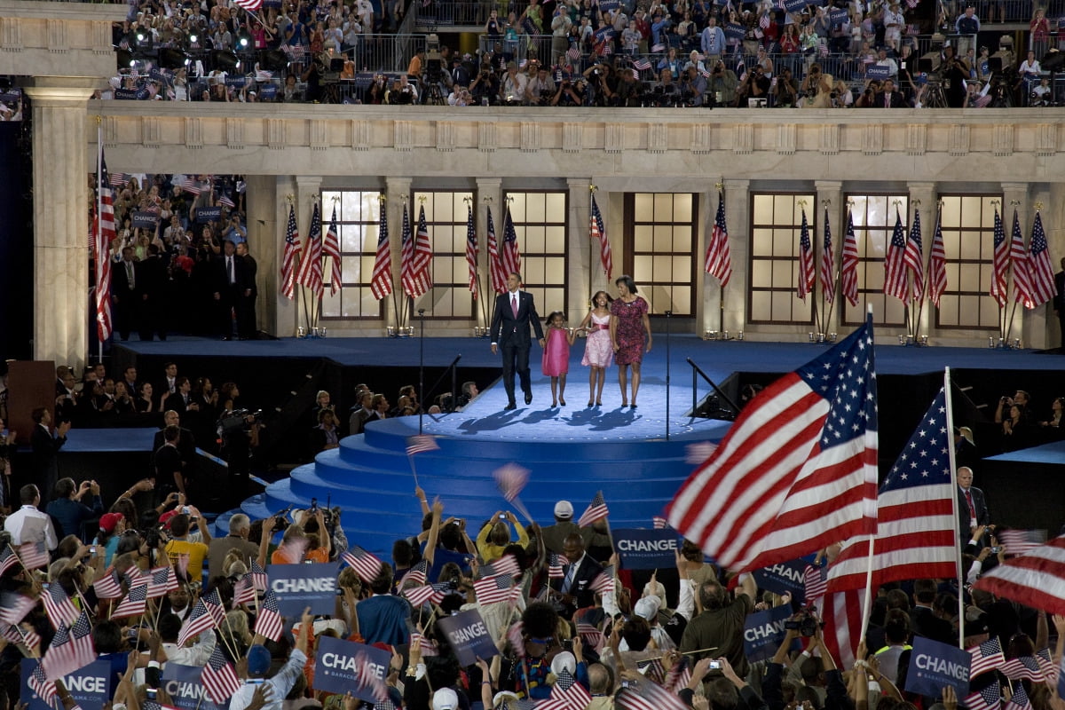 Print: Presidential Candidate Barack Obama, His Wife Michelle, And His ...