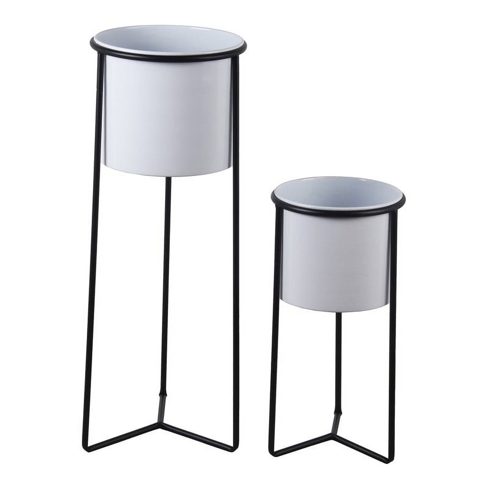 Privilege Tri-Base Transitional Metal Planters in White and Black (Set ...