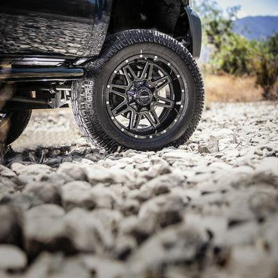 Pro Comp 42 Series Blockade, 20x9.5 Wheel with 8 on 170 Bolt Pattern ...