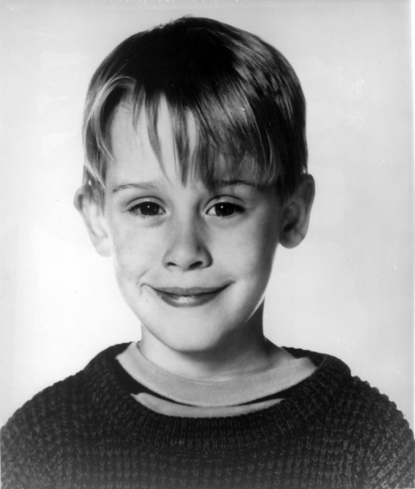 Publicity still of Macaulay Culkin for Home Alone 2 Photo Print (8 x 10 ...