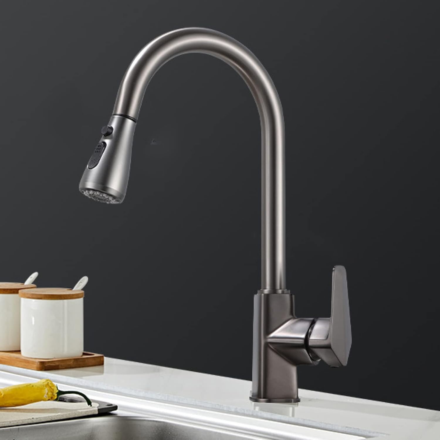 Pull Out Kitchen Faucet,One Hole Kitchen Faucet Brass,360° Swivel Spout ...
